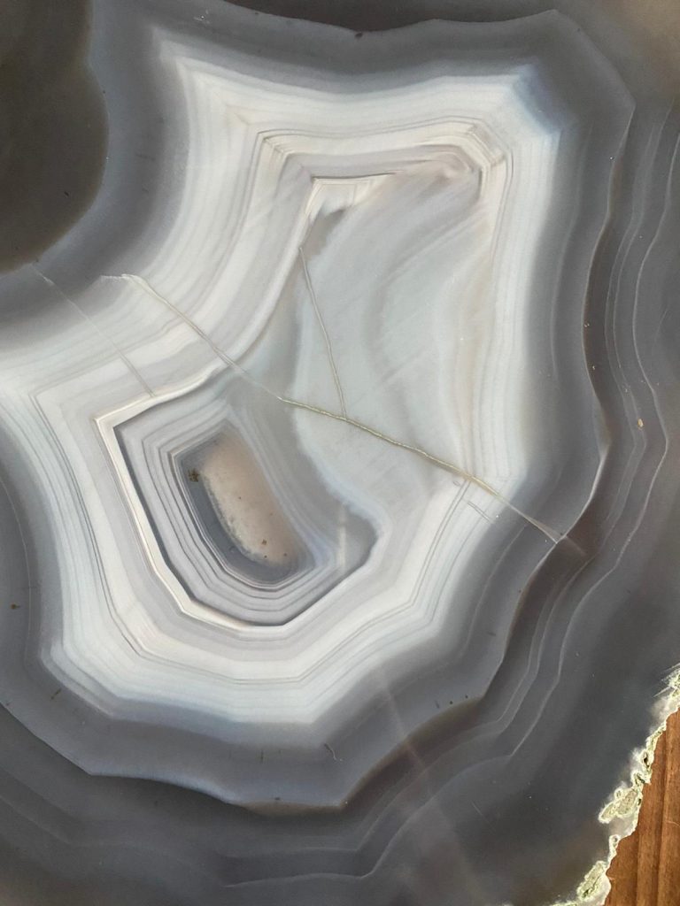 Large Premium Grey Agate Natural Shape Natural Edge Platter 4